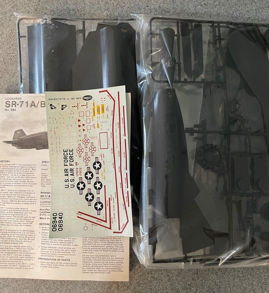 Testors 1/48 Scale SR-71 Blackbird HSO edition #7584 – Victory Models